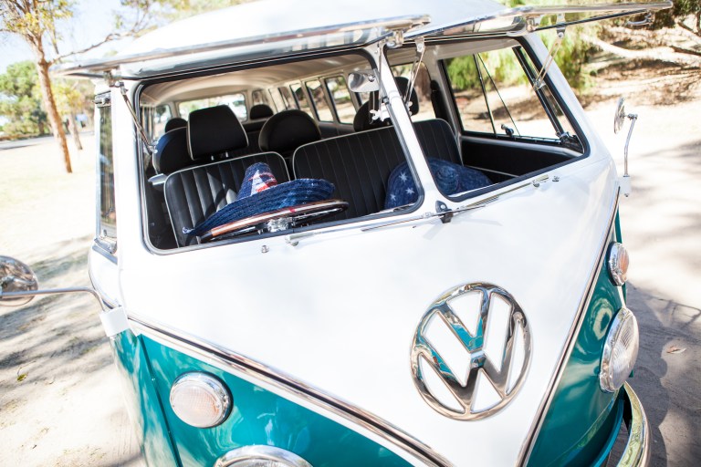Kombi Stretched Limo | Limousines and Classics Perth