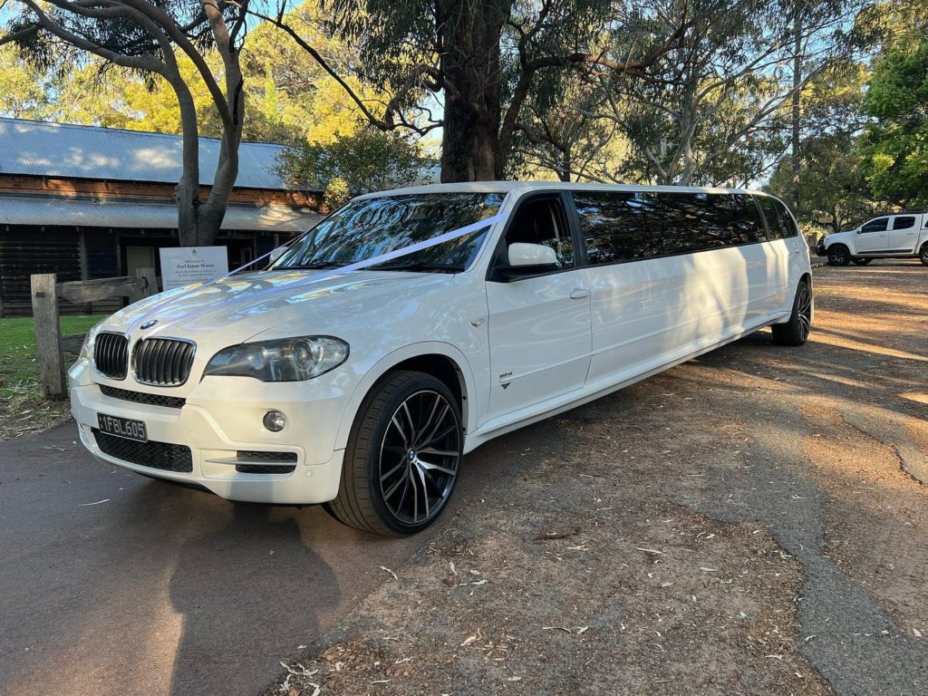 Home - Limousines and Classics Perth